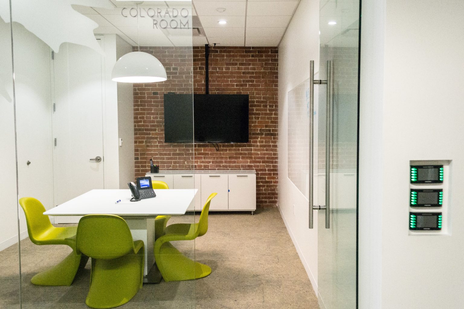 Meeting Rooms Available for Immediate Booking!